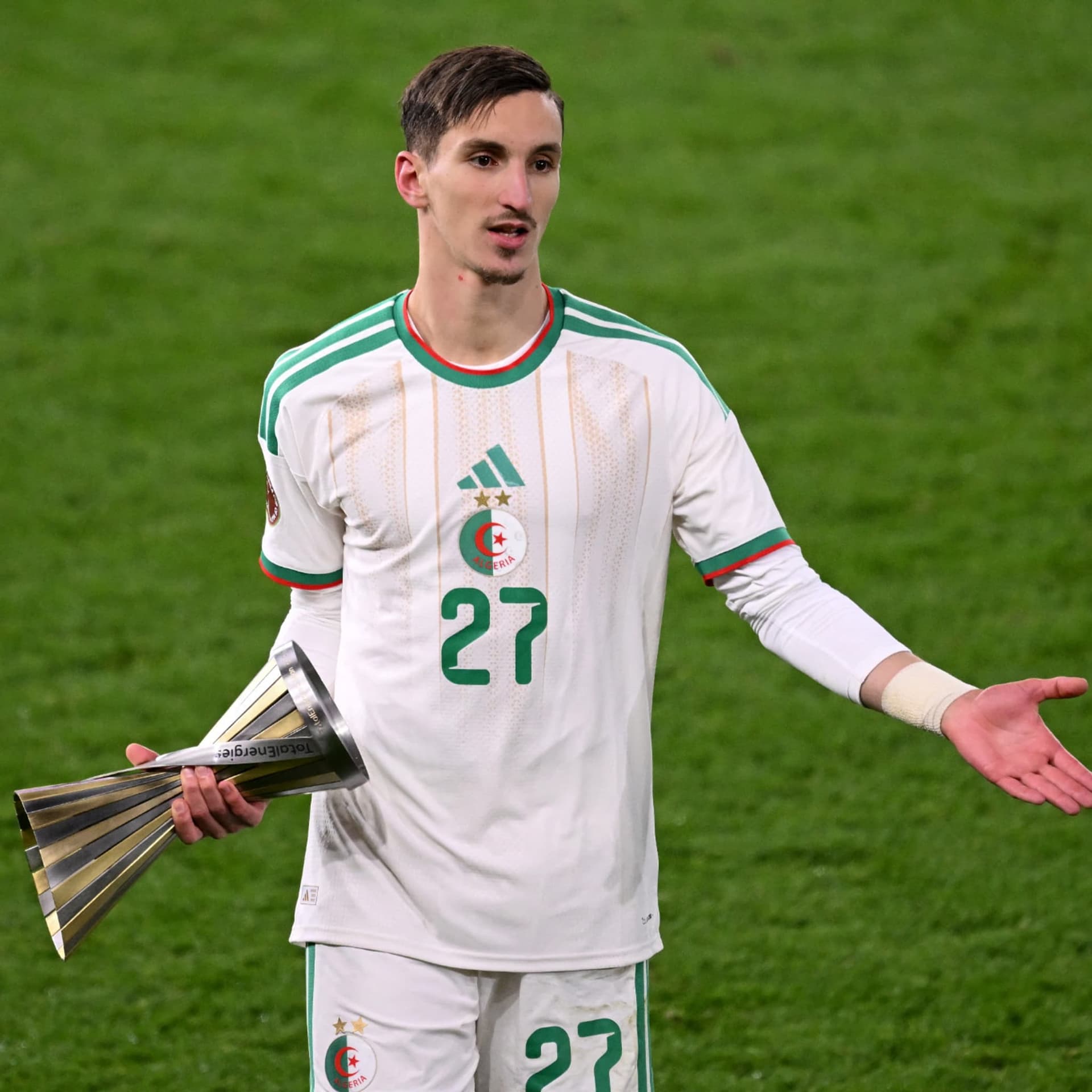 Adil Boulbina - Algérie | Fiche joueur CDM 2026 | CDM 2026